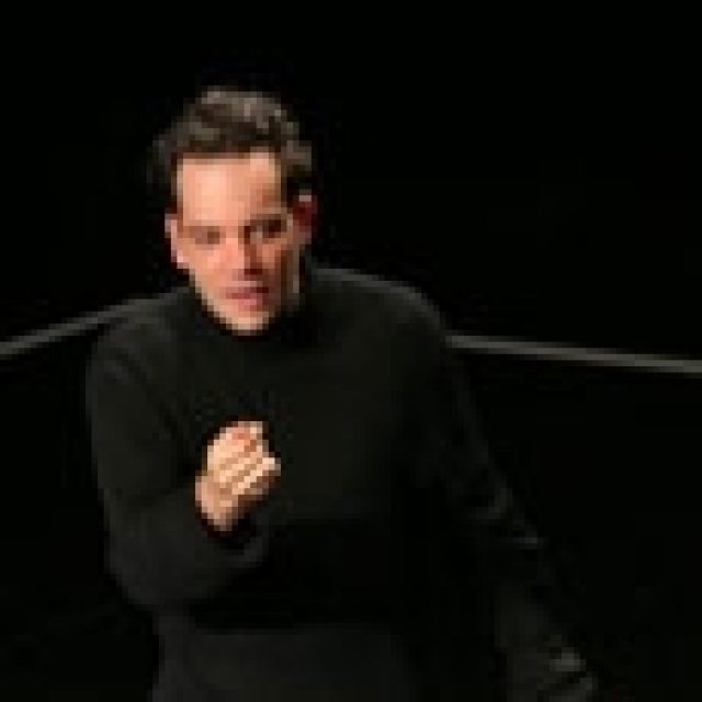 Η Ανδρομάχη αλά γαλλικά από τον Jean - Christophe Sais | CultureNow.gr