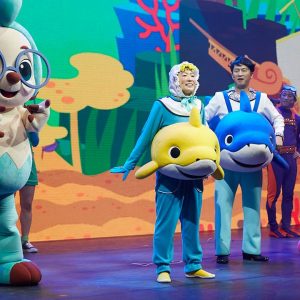 Pink Fong Baby Shark Live Musical, στο Δημοτικό Κηποθεατρο Νίκαιας ...