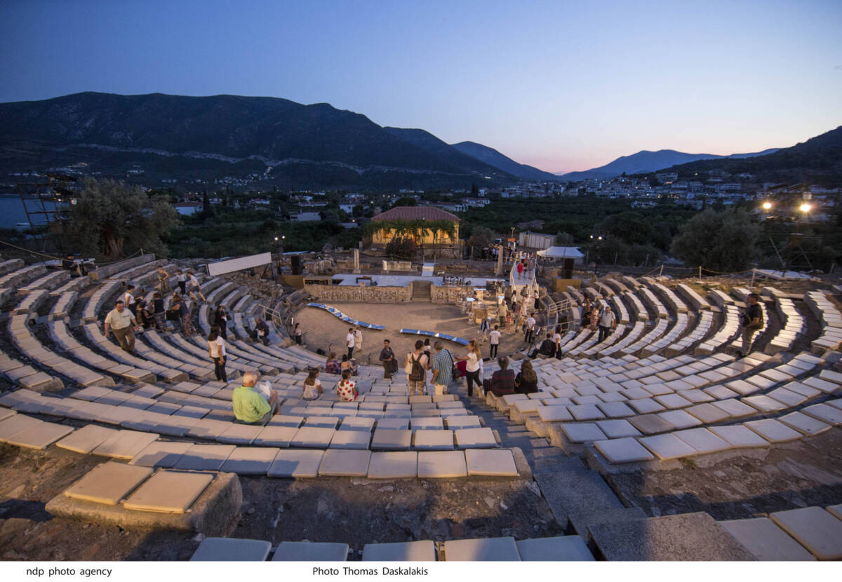 Ακρόαση ηθοποιών για καλοκαιρινές παραγωγές από το Εθνικό Θέατρο ...