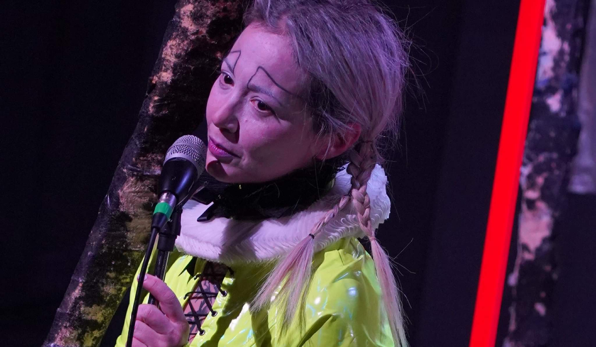 Σοφία Σταυρακάκη: Οι ήρωες της Φαλακρής Τραγουδίστριας είναι εκούσια ...