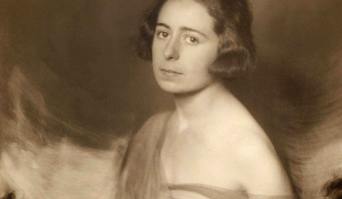 Nelly's: Διημερίδα αφιερωμένη στο έργο της φωτογράφου Έλλης ...