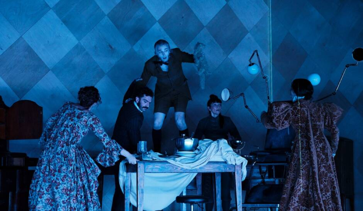 Η «Καρδιά του Σκύλου» στο θέατρο Κιβωτός | Κριτική | CultureNow.gr