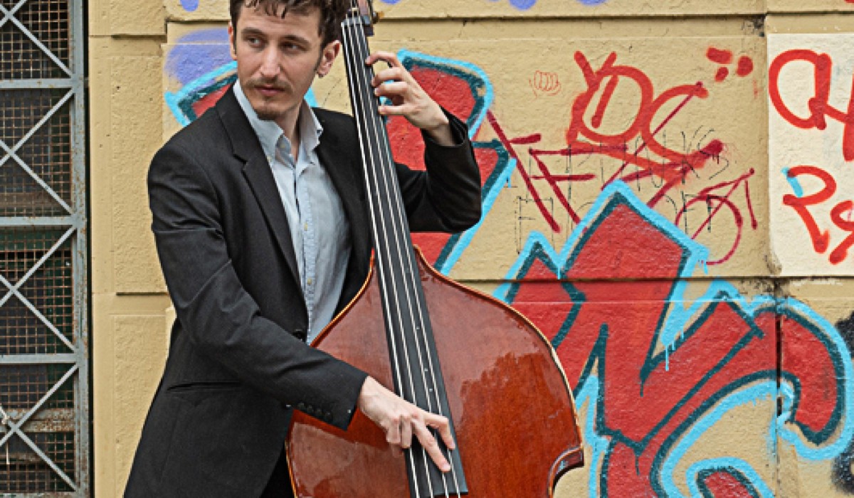 Ο Γιώργος Πανταζόπουλος ντύνει με λέξεις το tracklist του "Some Things ...